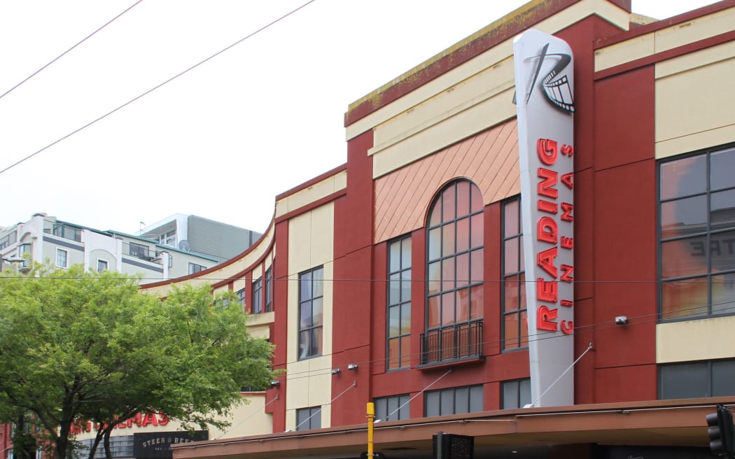 Reading Cinemas, council to meet over building closure | RNZ News
