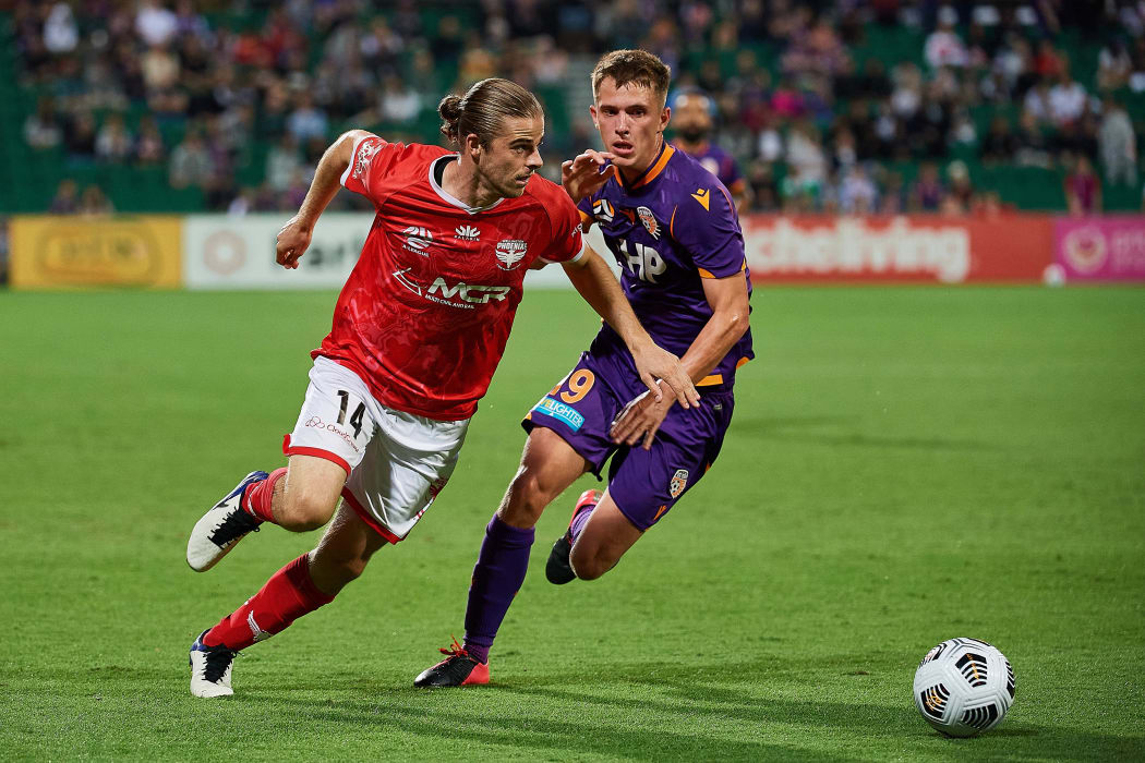 Rufer hopes Phoenix homecoming inspires play-off push | RNZ News