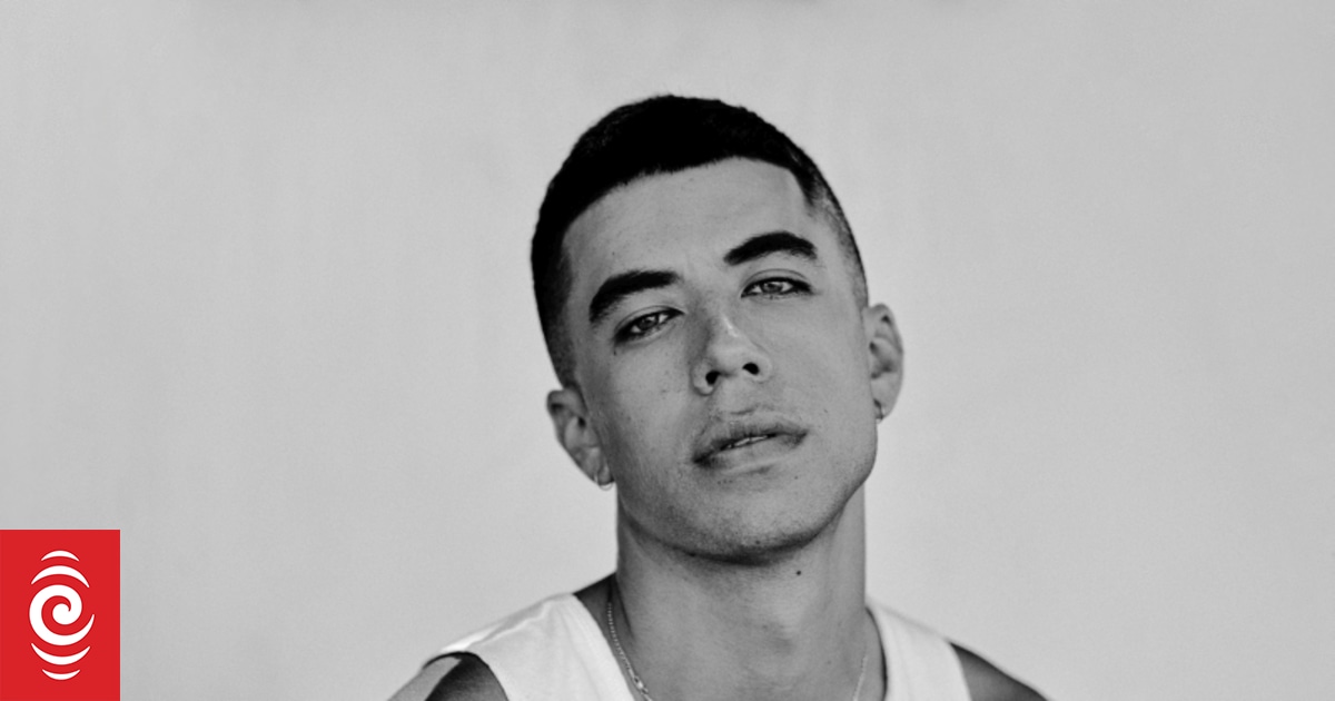 Track By Track: TEEKS - Something to Feel | RNZ