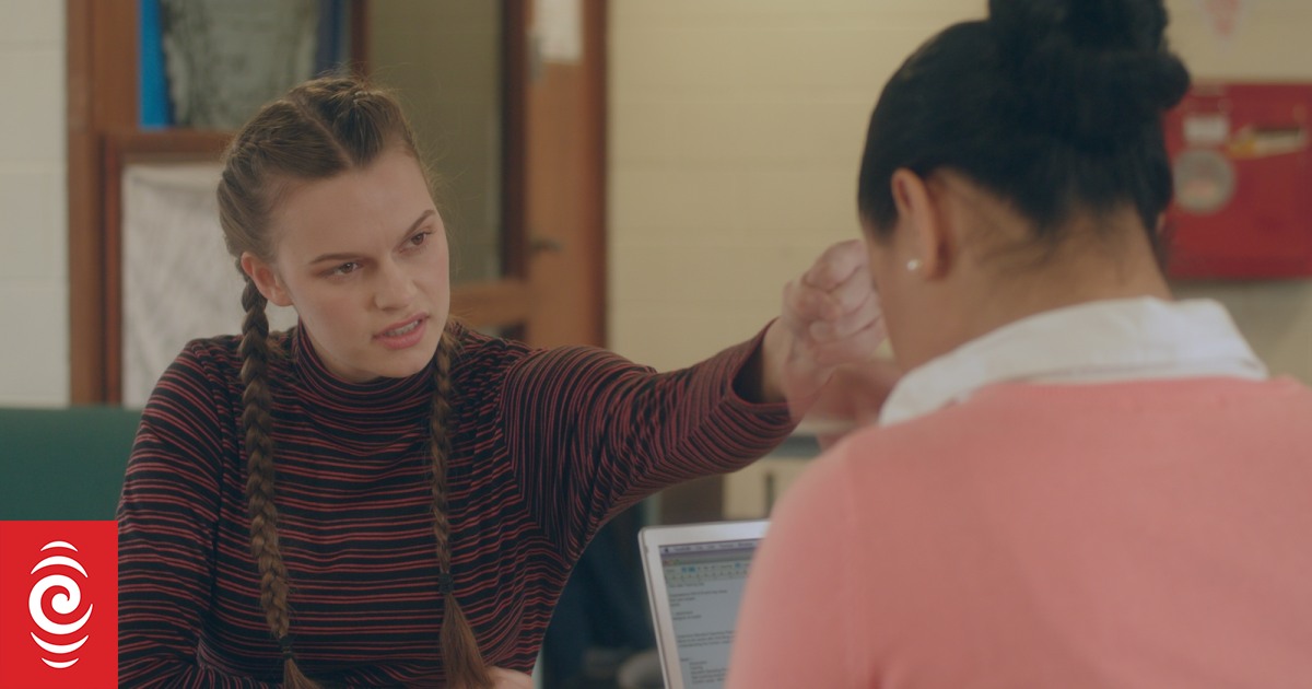 Review Hibiscus and Ruthless | RNZ