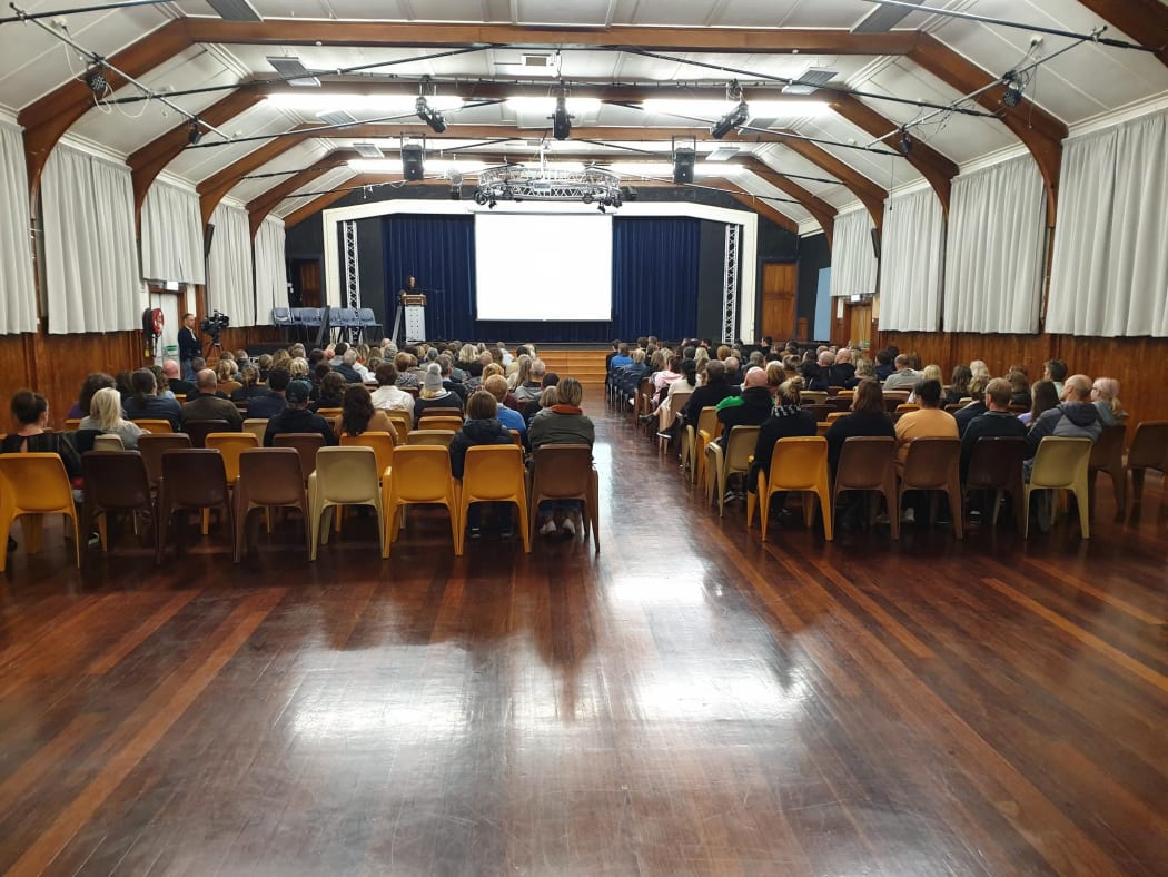 Hutt Valley High School temporary classrooms will take months to ...