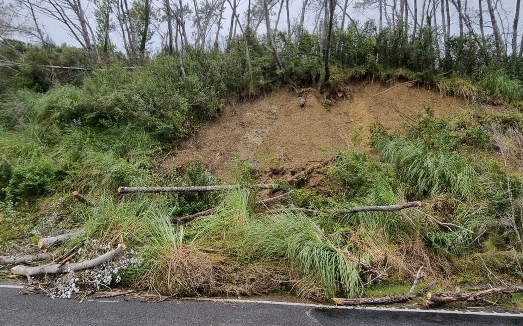 Photo essay: Cyclone Gabrielle's aftermath in Hawke's Bay | RNZ News