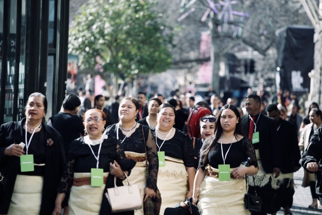 Photo Essay: Dawn Raids apology at Auckland Town Hall | RNZ News