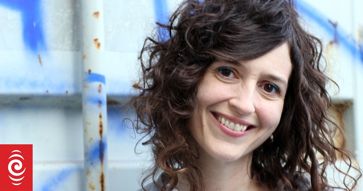 Elizabeth Stokoe: The art of conversation analysis | RNZ