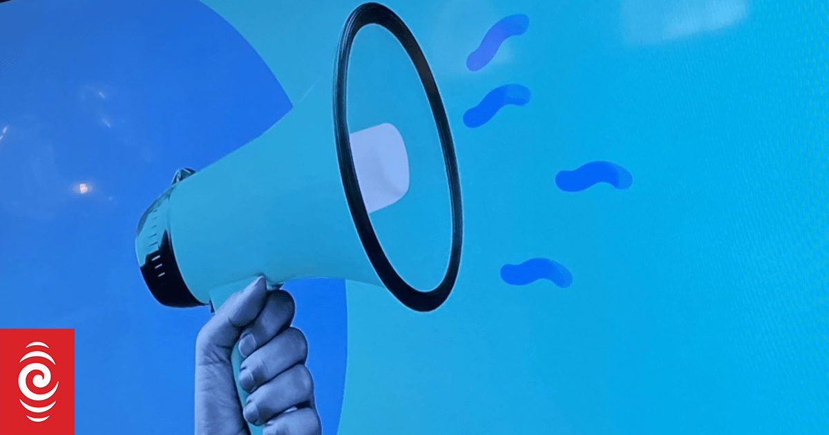 Access all areas? The past and future of community broadcasting | RNZ