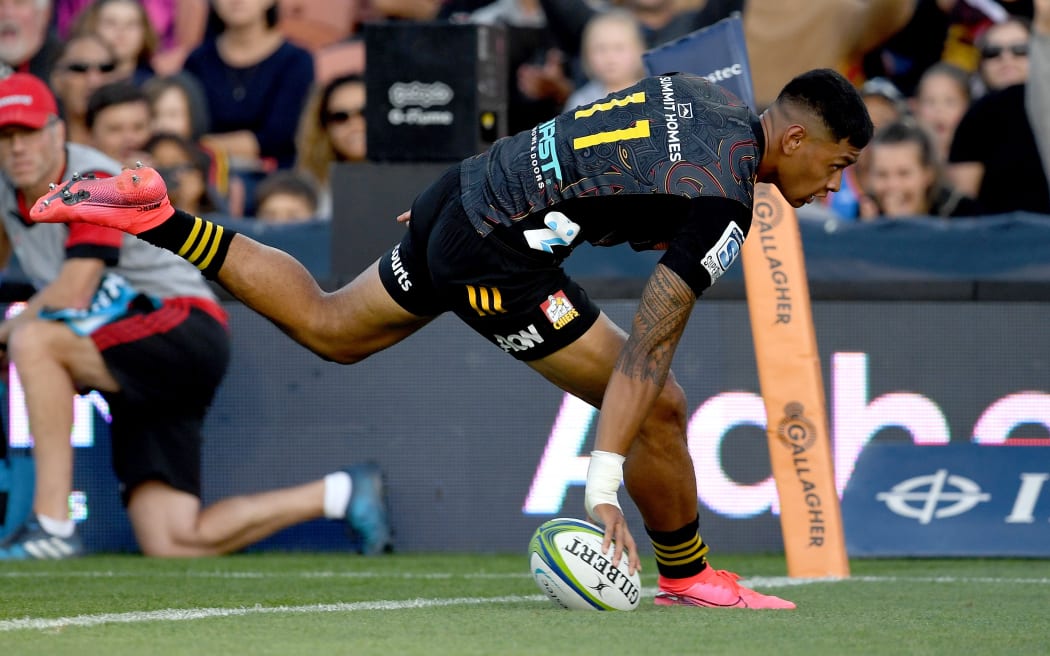 Disciplined Chiefs down Crusaders | RNZ News