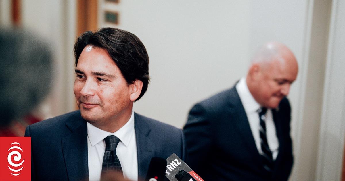 National Party MPs to select new leader | RNZ