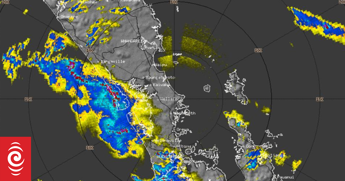 Weather: Another night of wild winds in Auckland | RNZ