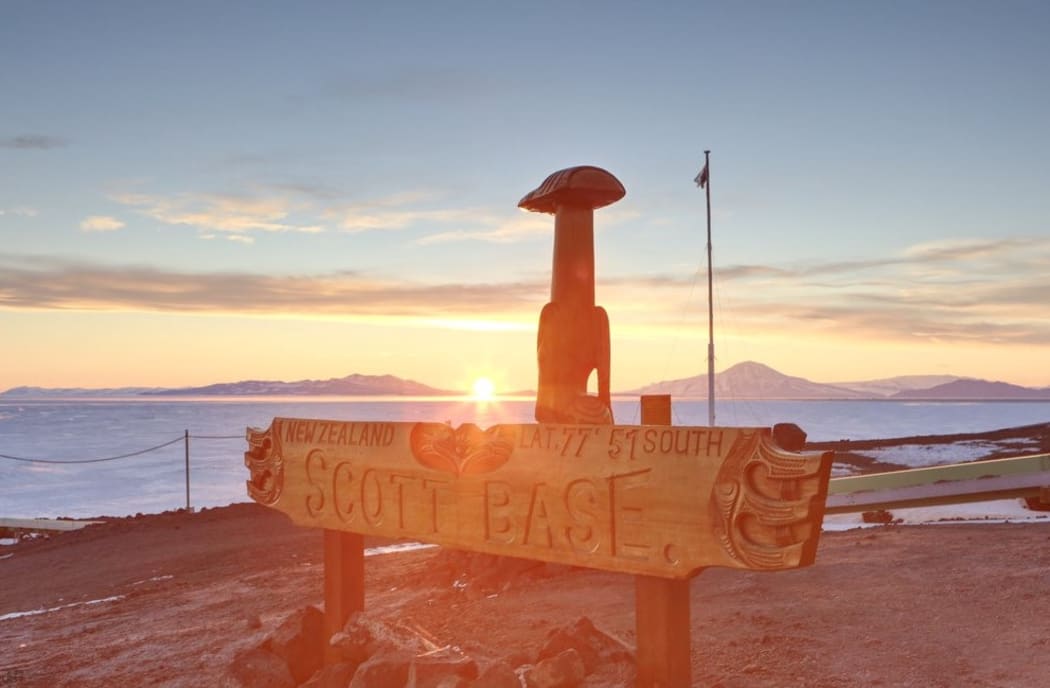 Questions over the new Scott Base | RNZ