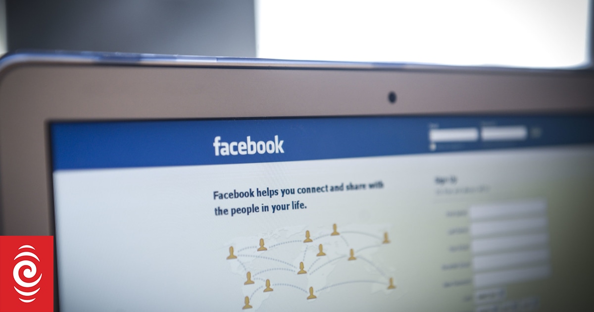 Facebook privacy bug affects 14 million users | RNZ News