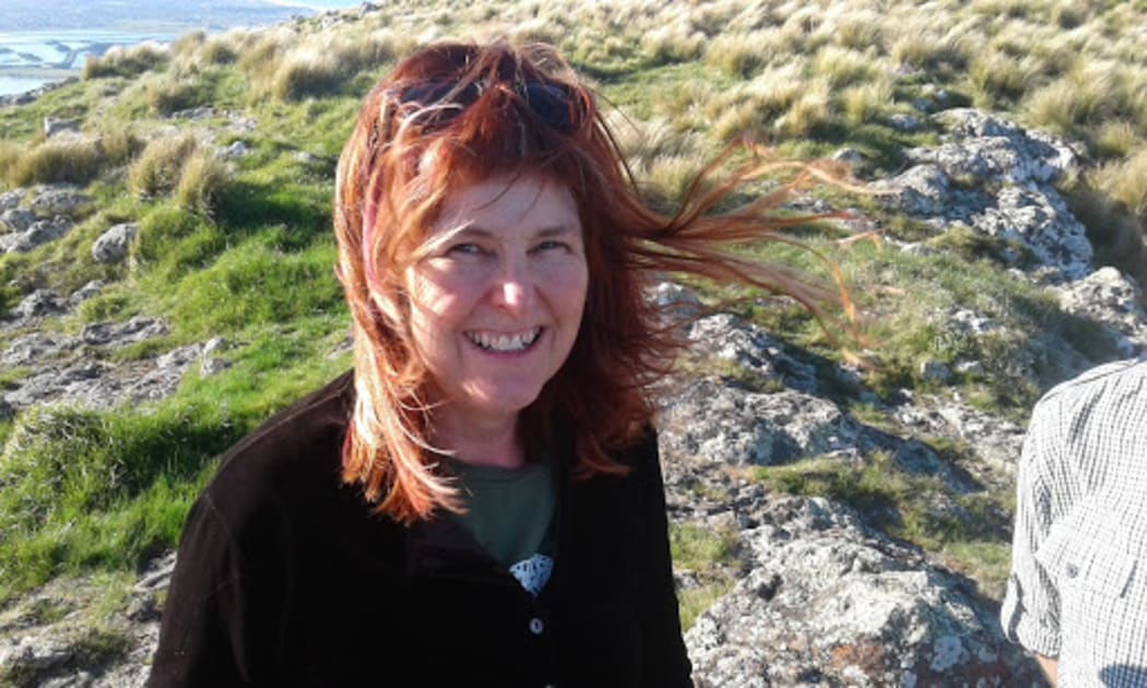 Gail Ingram reads 'I cannot write a poem about Christchurch' | RNZ