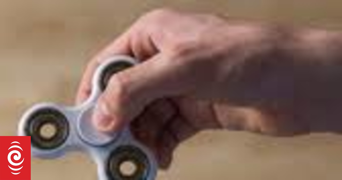 Fidgeting and device addiction | RNZ