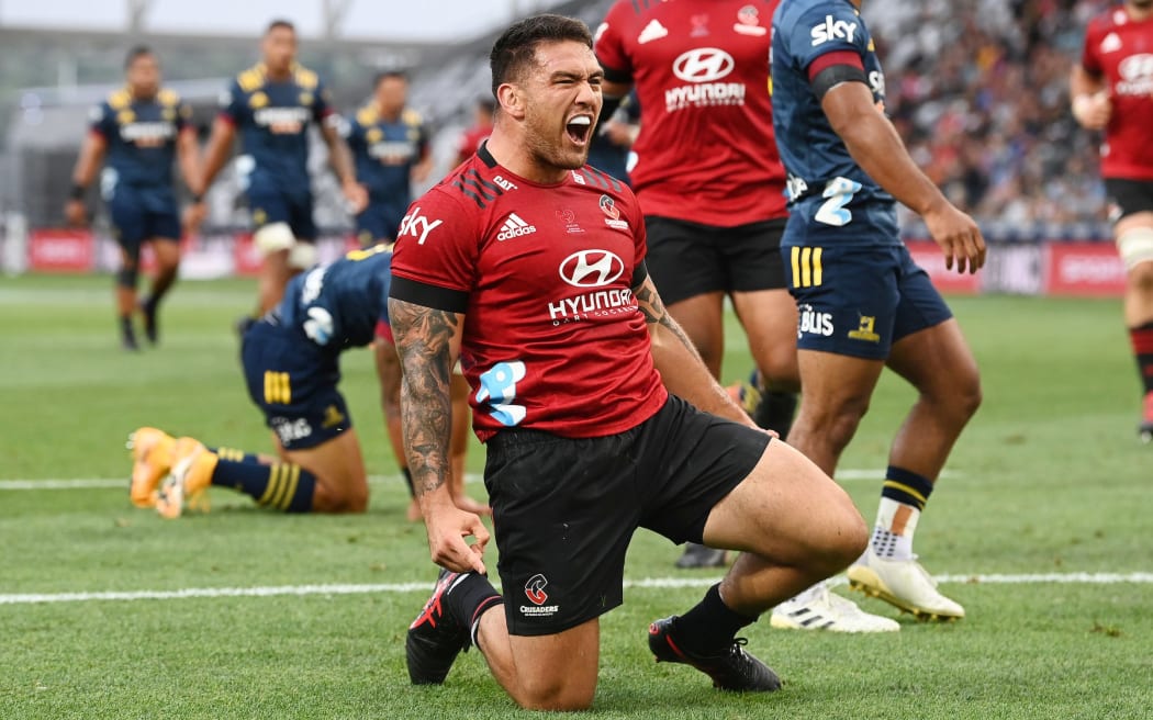 Super Rugby Pacific: Crusaders canter to semis | RNZ News