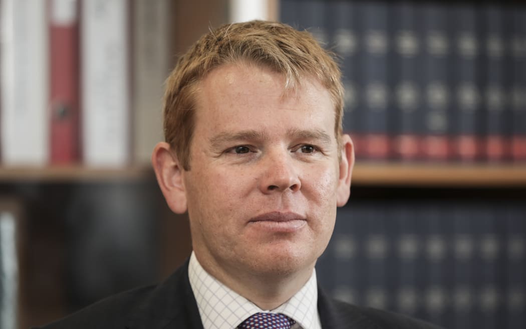 Politicians react to news of Chris Hipkins as PM | RNZ News