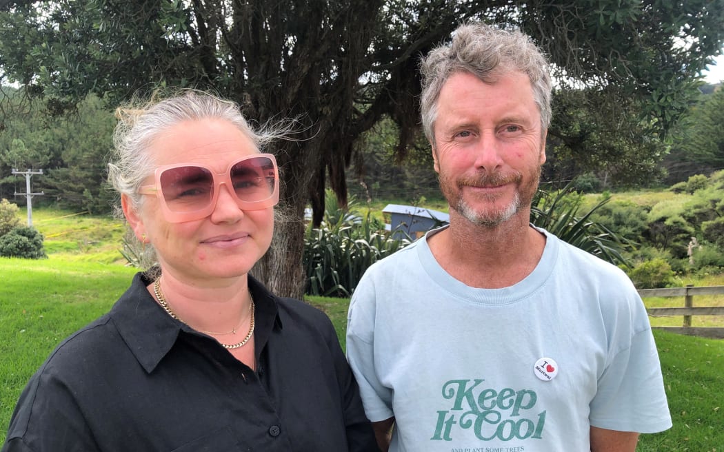 Cyclone Gabrielle: Why many in Muriwai can't move on | RNZ