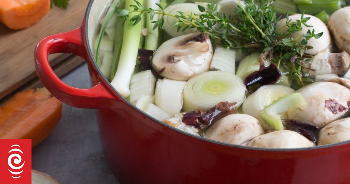 Fruit and Vege Report with Glenn Forsyth | RNZ