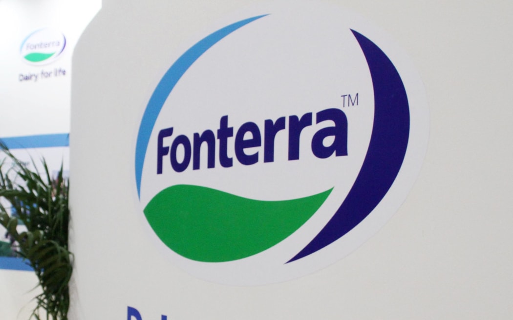Fonterra lifts milk production forecast | RNZ News