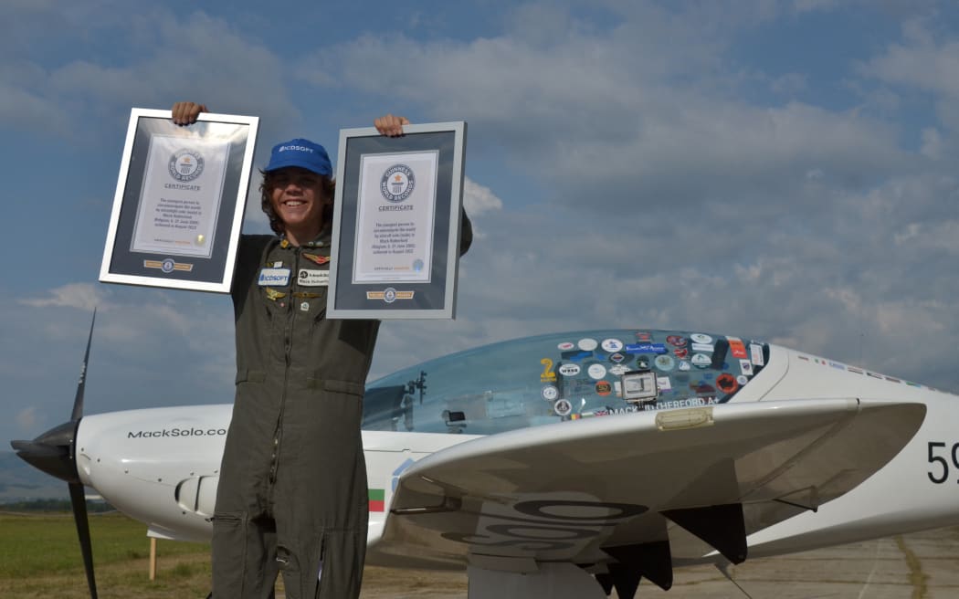 British-Belgian pilot, 17, becomes youngest to fly around the world ...