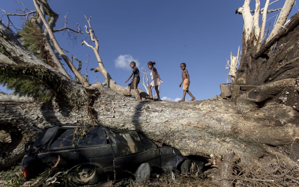 Australia adds US$27m to Vanuatu aid drive | RNZ News