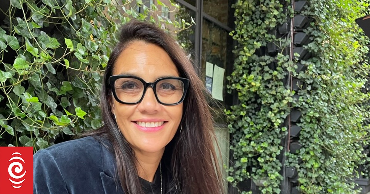 Bookmarks with Lucy Tupu | RNZ