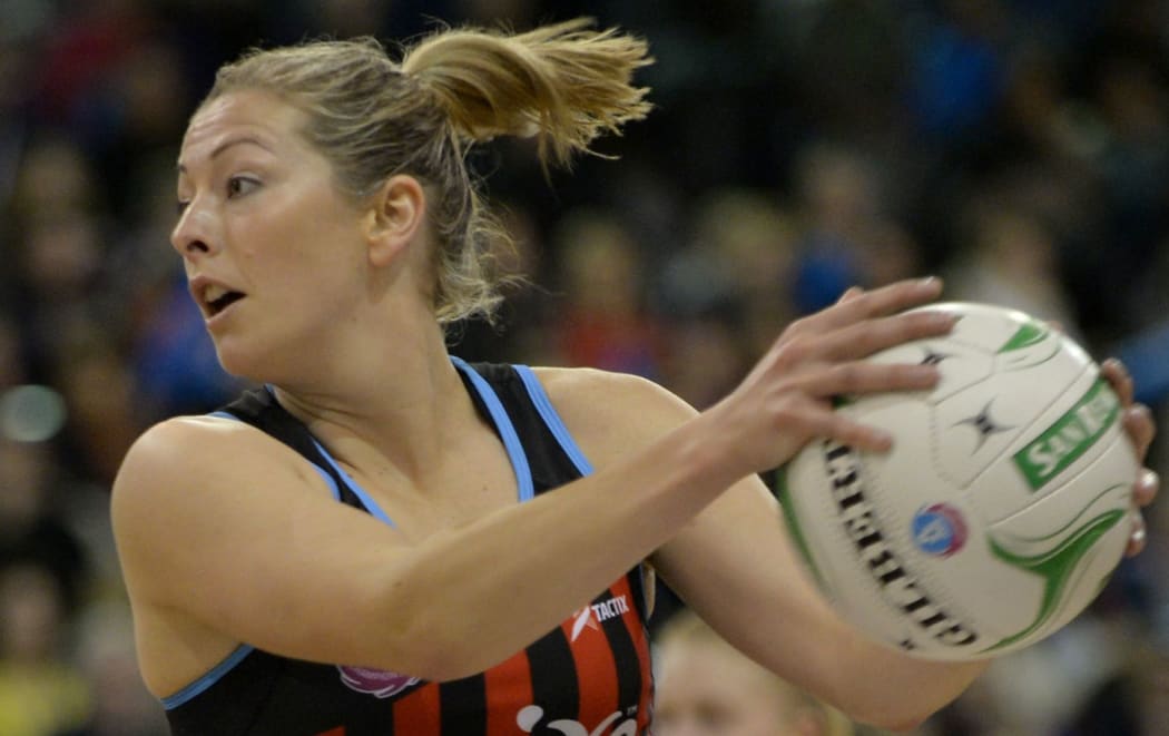 Tactix retain Anna Thompson for ninth season | RNZ News