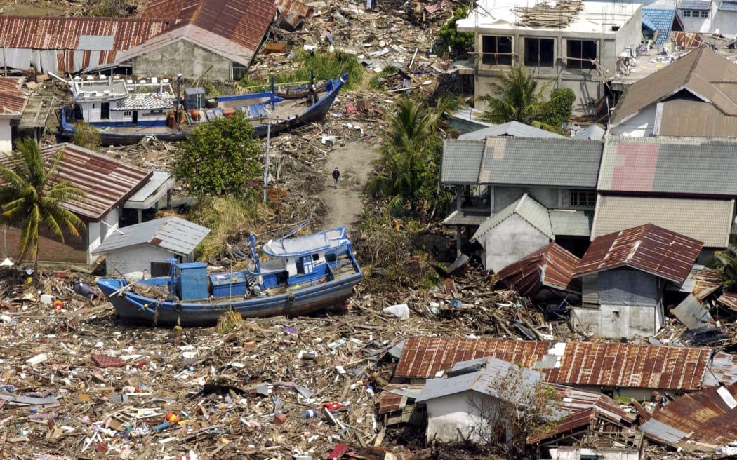 The Indian Ocean tsunami remembered by those who survived it | RNZ News