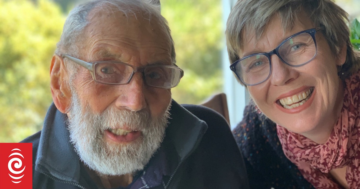 Efforts to preserve photographer Peter Bush's life's work | RNZ