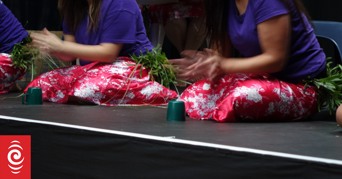 Song, poetry, kapa haka all part of Xmas mix at Arohata | RNZ