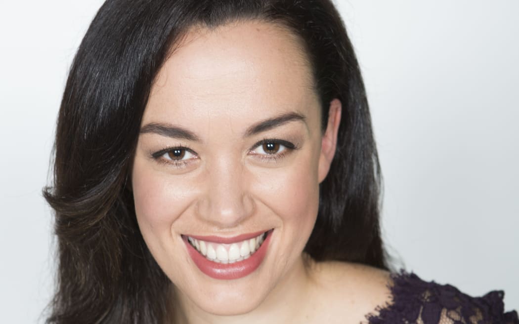 Te Reo stance wins plaudits | RNZ News