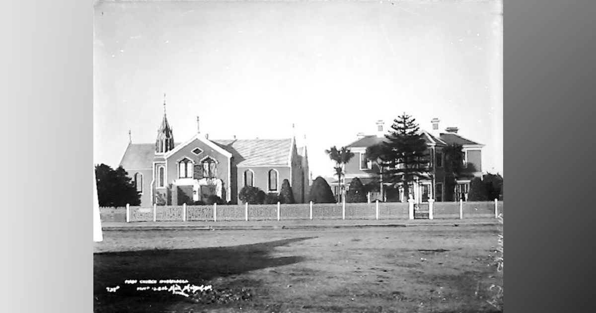 Lately for Monday 1 August 2022 Lately | RNZ