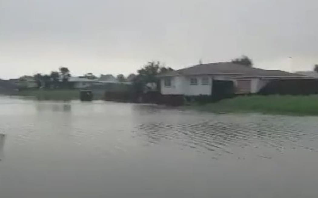 More flooding in Wairoa leads to residents being evacuated | RNZ News
