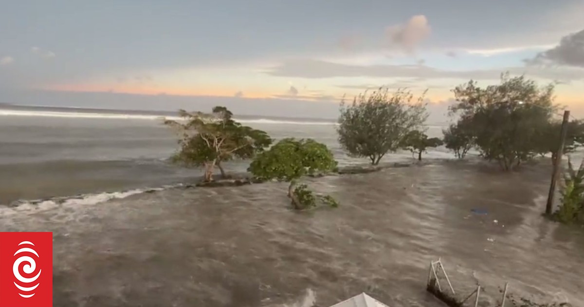 Tonga eruption: NZ Air Force plane leaves for reconnaissance flight to ...