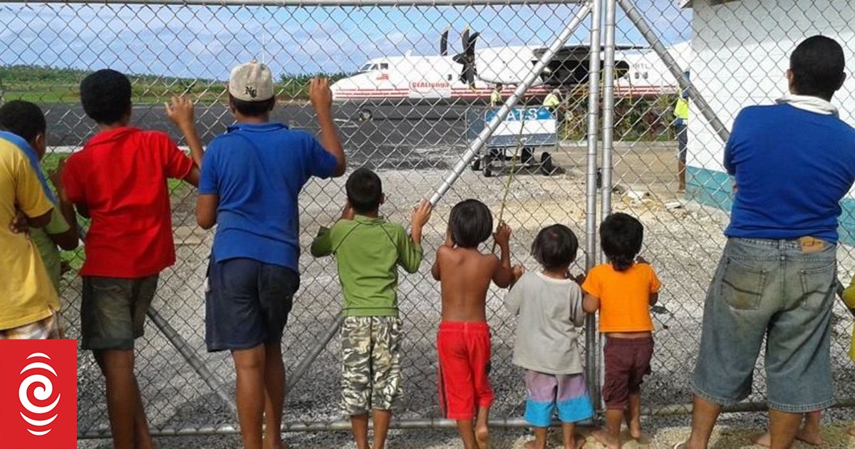 New 17 seater plane gifted from China arrives in Tonga | RNZ News