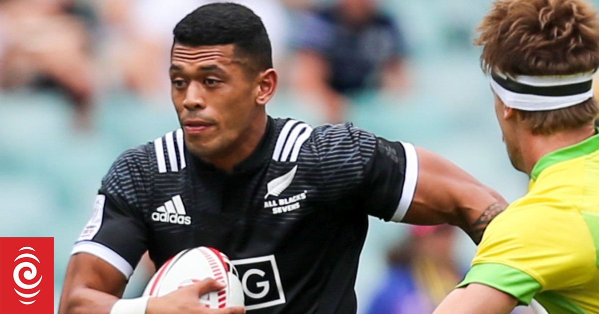 All Black sevens star signs with Chiefs | RNZ News