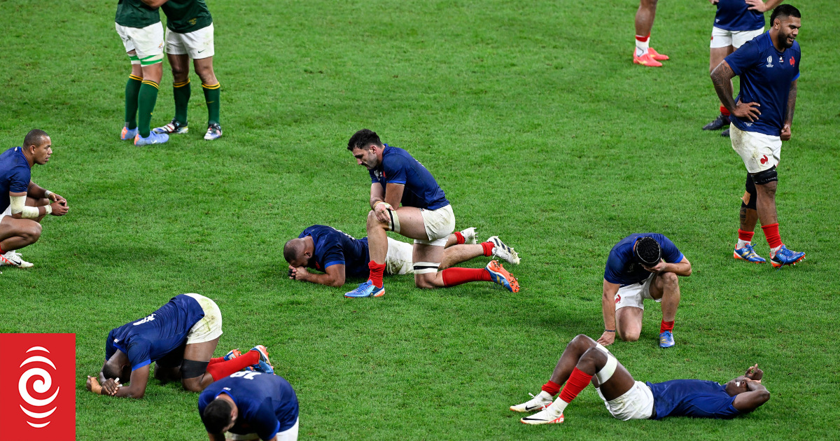 French Rugby fans devastated after team crashes out of World Cup | RNZ