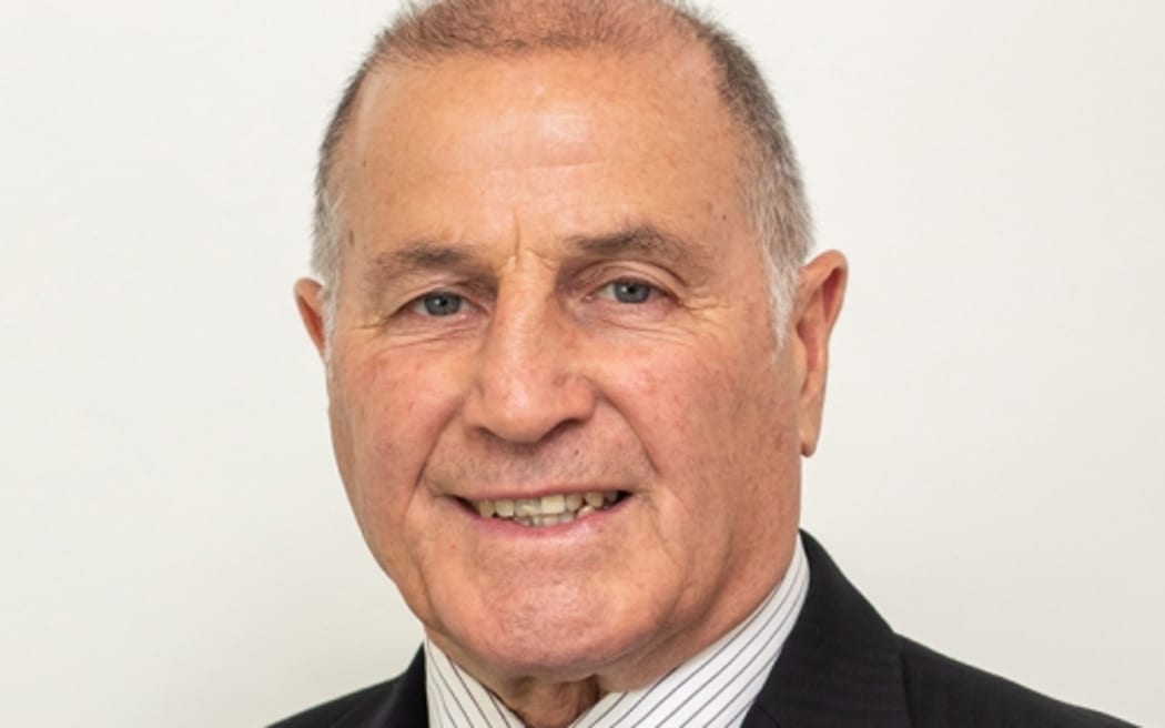 Napier City councillor sounds alarm over staff exodus | RNZ News