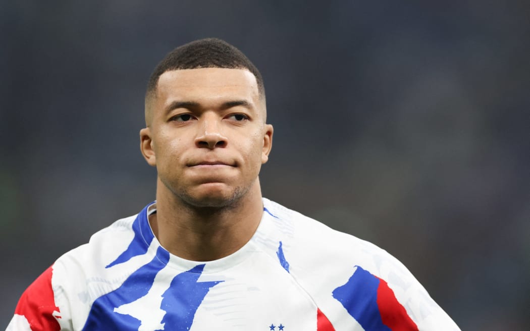 Mbappe's hat-trick in vain on Messi's night | RNZ News