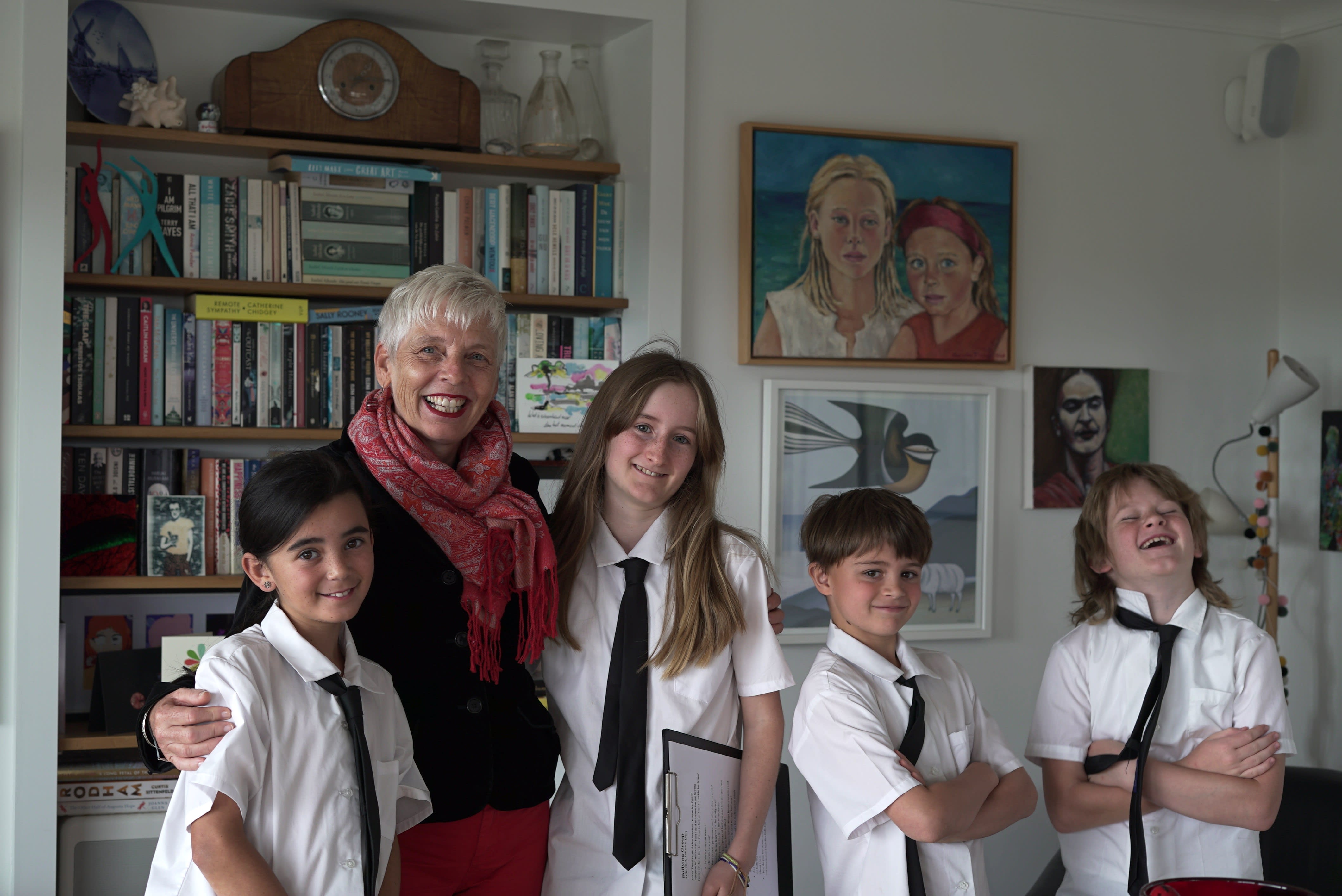 Standing Room Only for Sunday 9 October 2022 Standing Room Only | RNZ