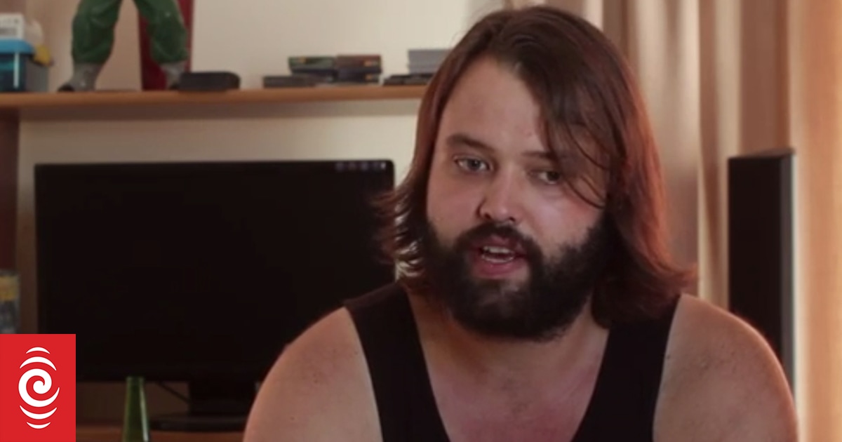 Phases of flatting: Letting go | RNZ News