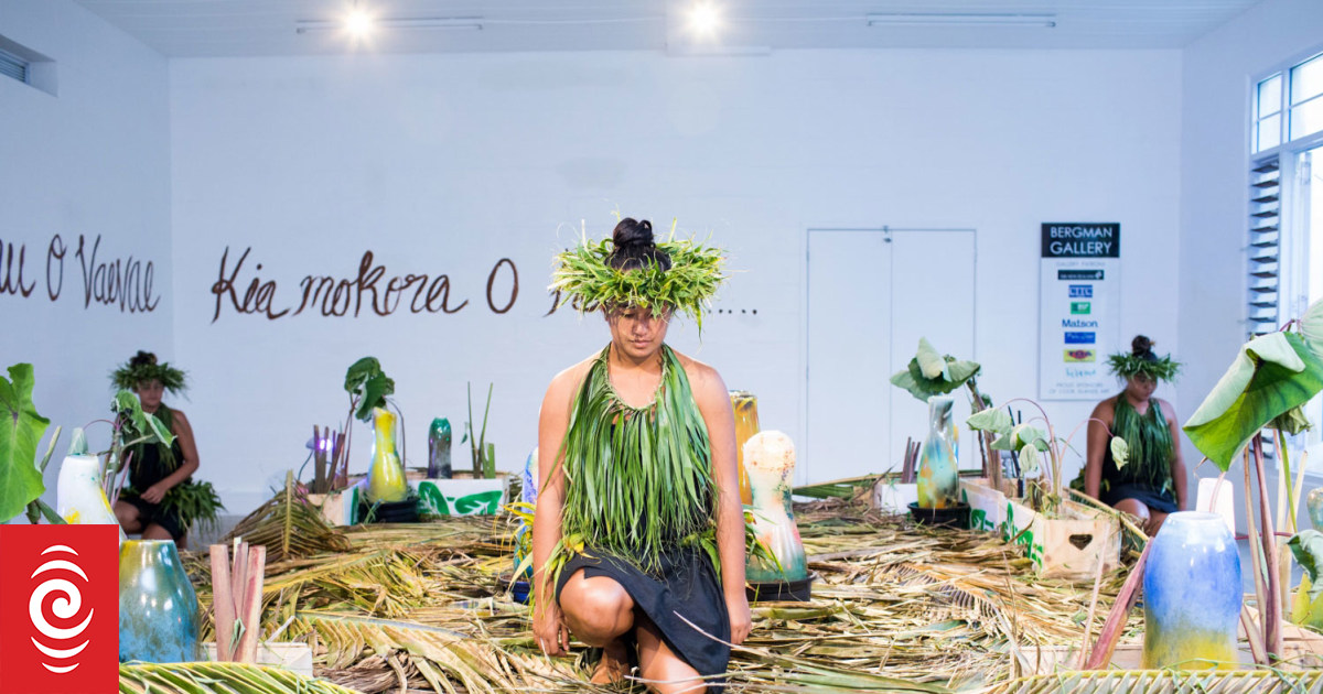 Beauty of taro showcased in Cook Islands exhibition | RNZ News