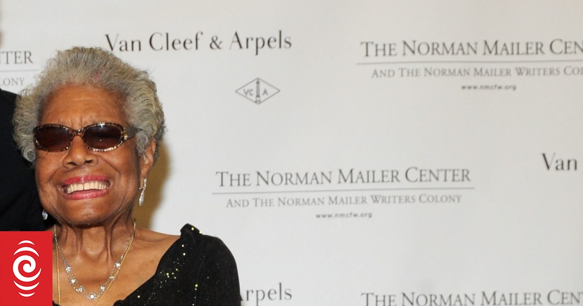 Civil rights activist Maya Angelou dies | RNZ News