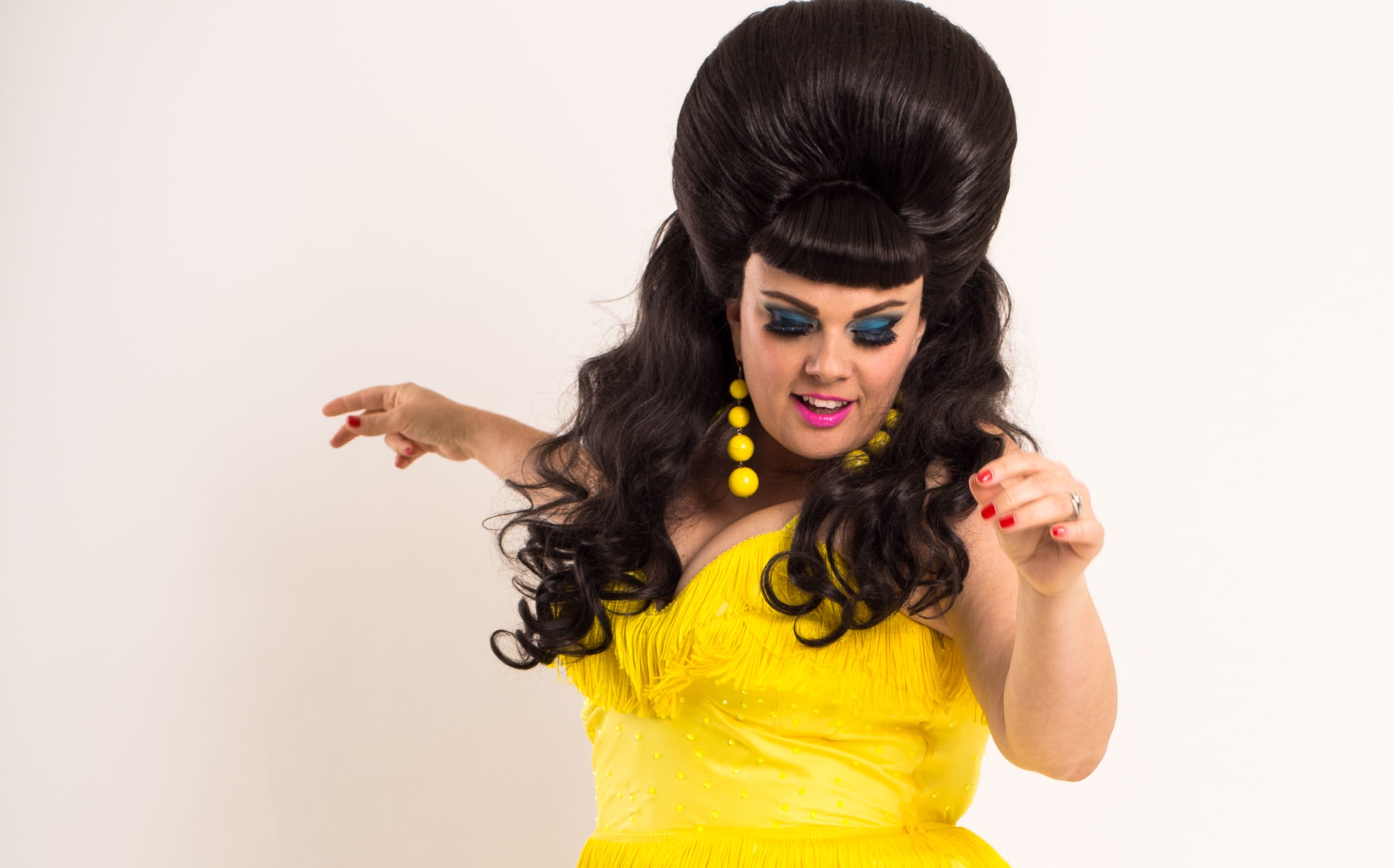 The Sampler: Tami Neilson/Sam Lee/Sam Ford & Trudi Green | RNZ