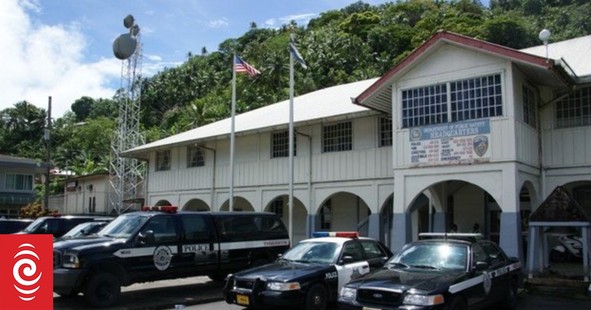 Unknown number of American Samoa police now carrying firearms | RNZ News