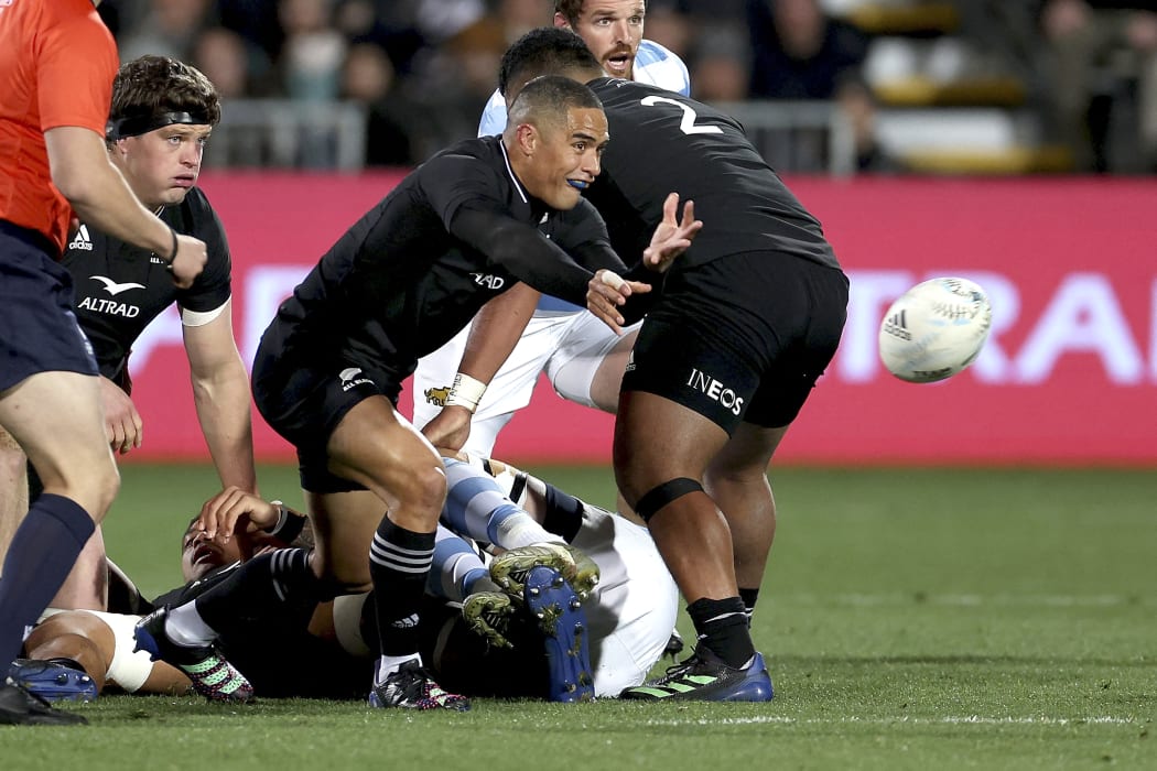 All Blacks' run-and-gun style getting picked off - Smith | RNZ News