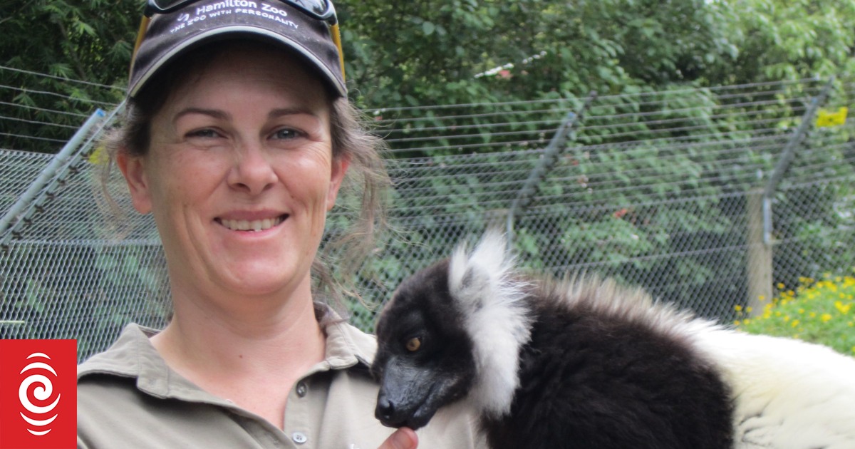 Hamilton Zoo holds blessing service for keeper | RNZ News