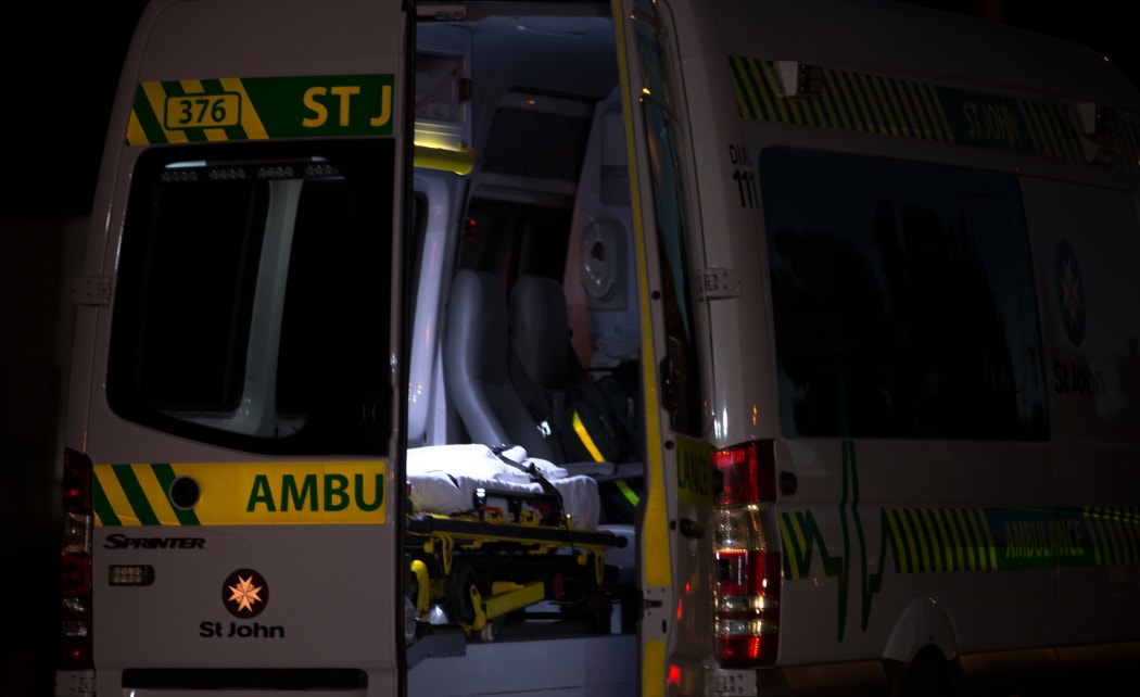 Person trapped in vehicle after two-car crash | RNZ News