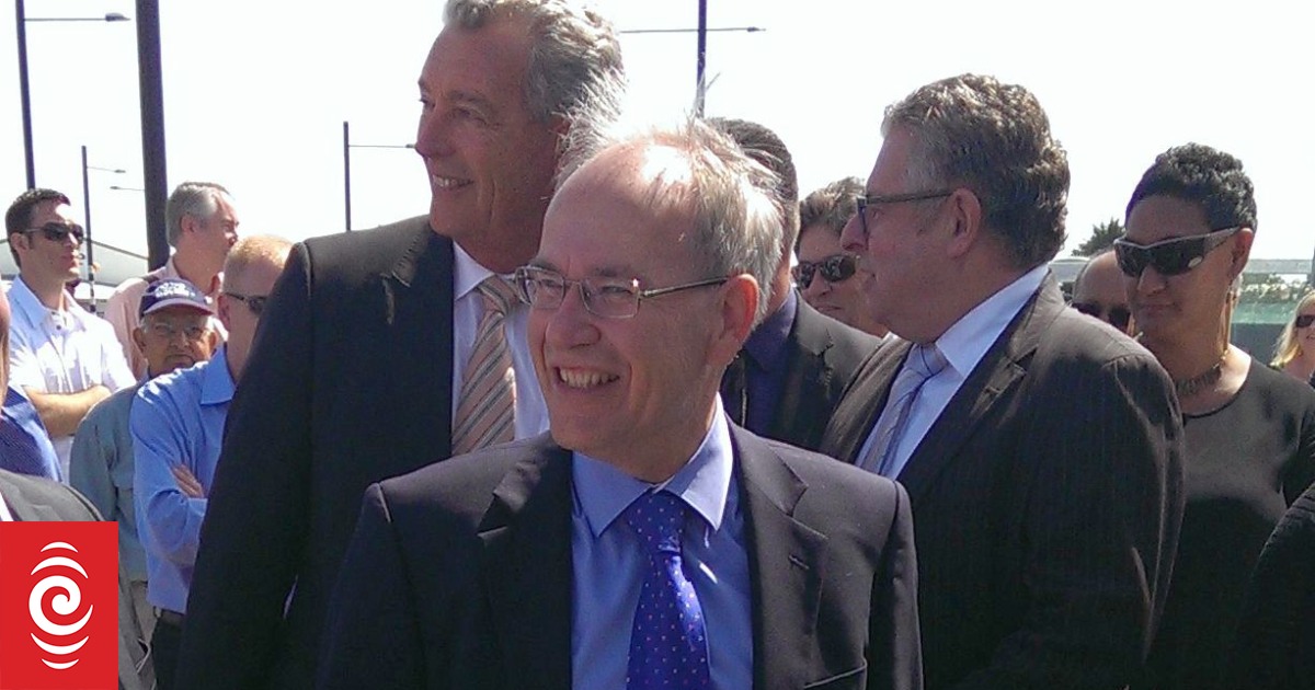 Len Brown silent on court action | RNZ News