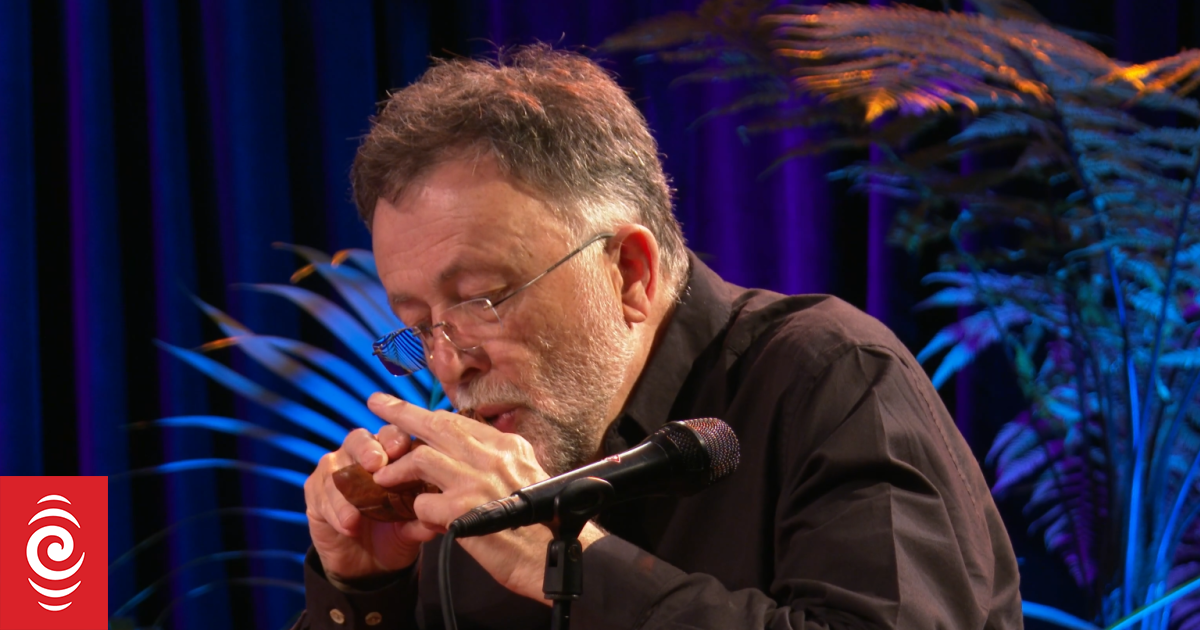 Gillian WHITEHEAD: Hine-pū-te-hue | RNZ