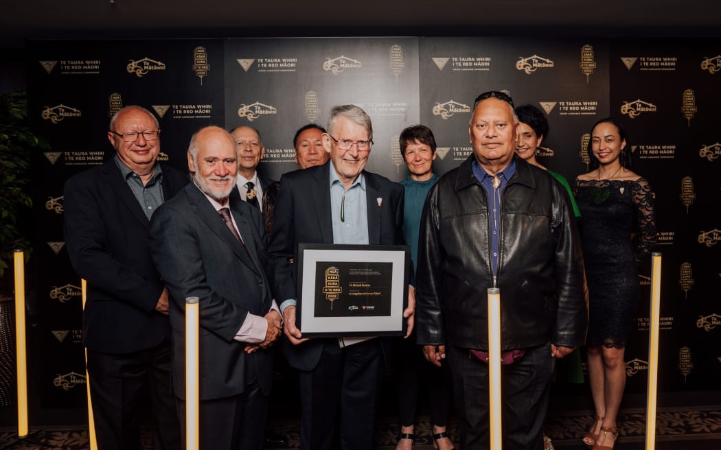 Te reo champions honoured for years of dedication | RNZ News