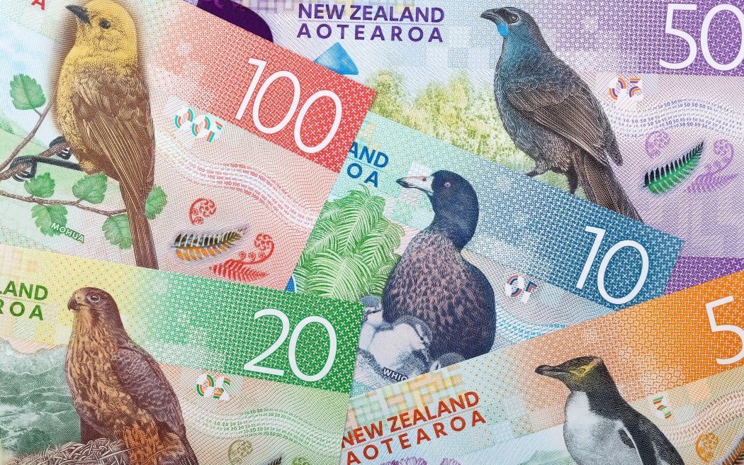 Reserve Bank rejects multiple claims over fake bank notes | RNZ News